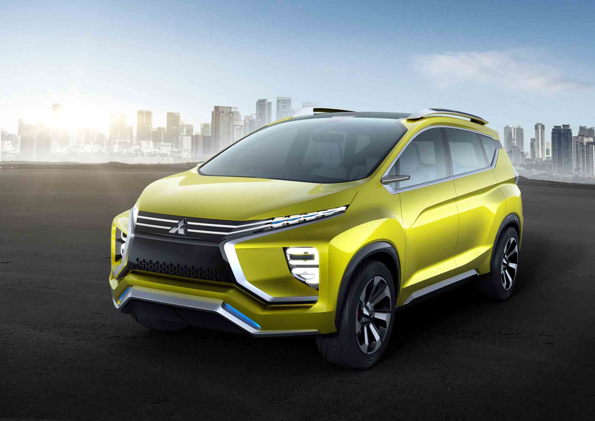 Mitsubishi Expander bakal buat kemunculan di Indonesia bulan depan ...